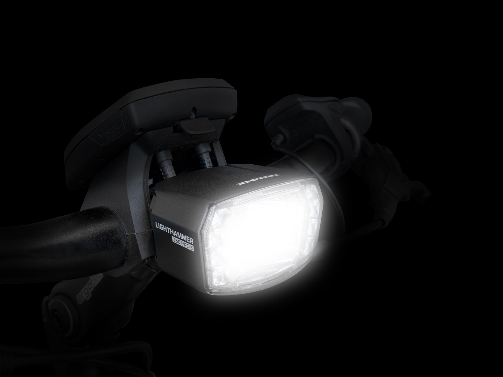 Products - Lights - Trelock Lighthammer Premium - Bikeseason