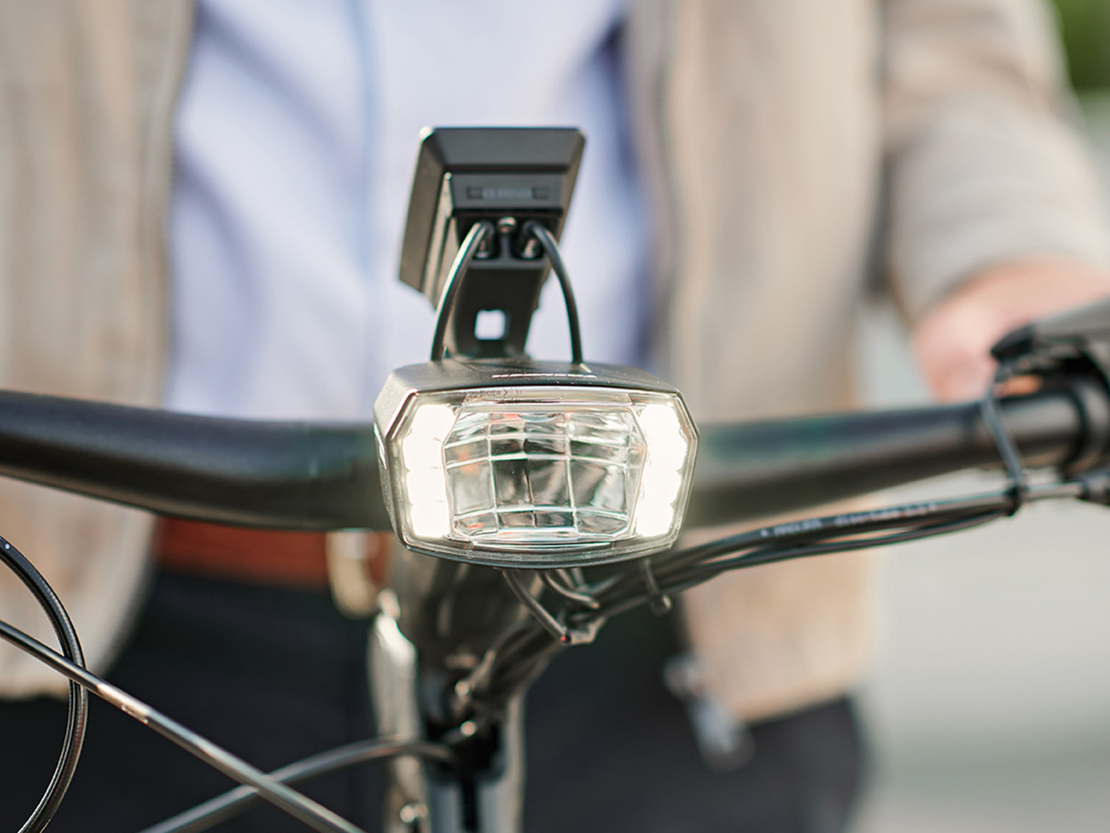 Products - Lights - Trelock Lighthammer Premium - Bikeseason